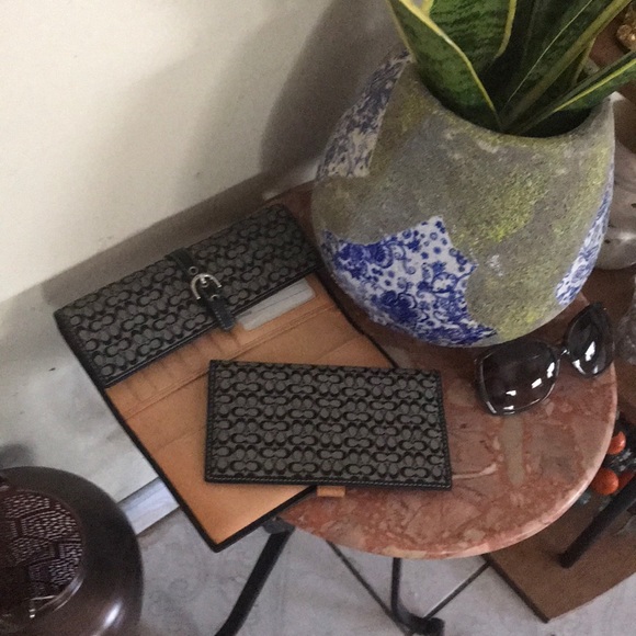 Coach | Bags | Original Coach Wallet | Poshmark